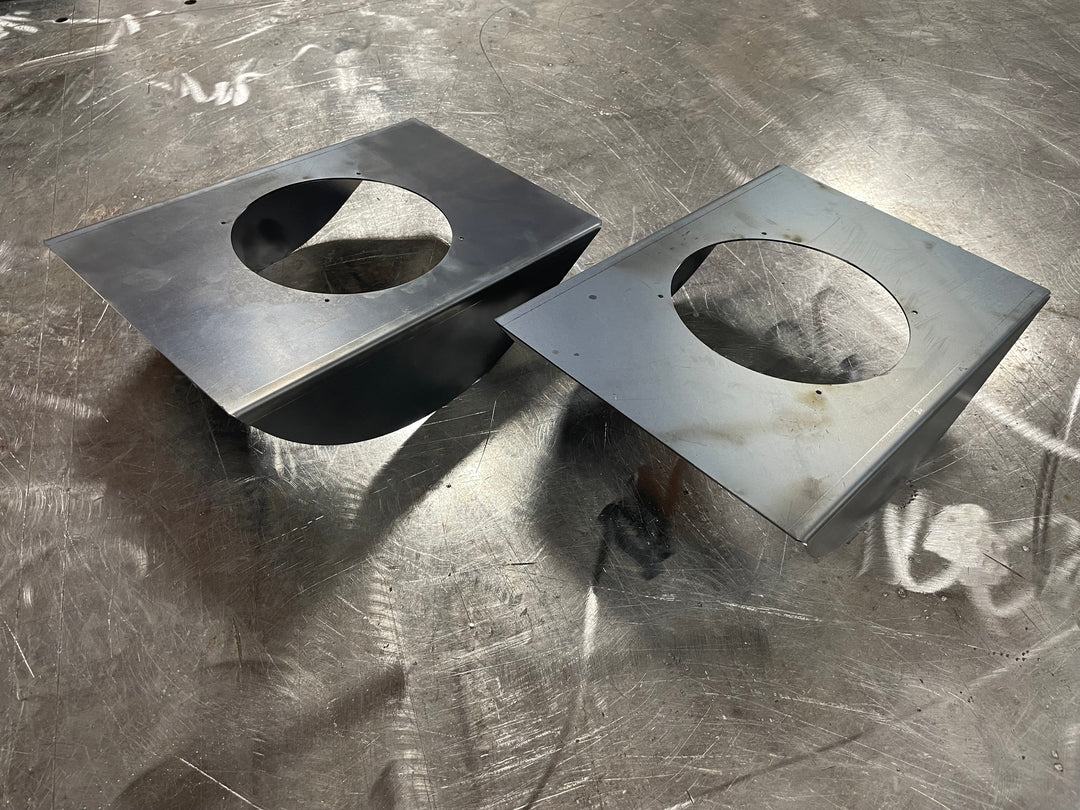 40 Series Rear Speaker Boxes – McKinnon's Cruisers